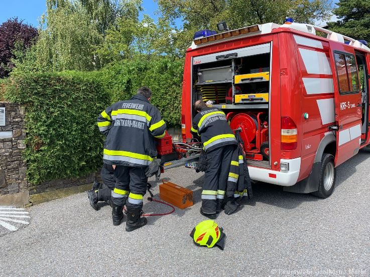 T02 - Türöffnung | WiIhelm Rengelrod-Siedlung - Freiwillige Feuerwehr ...